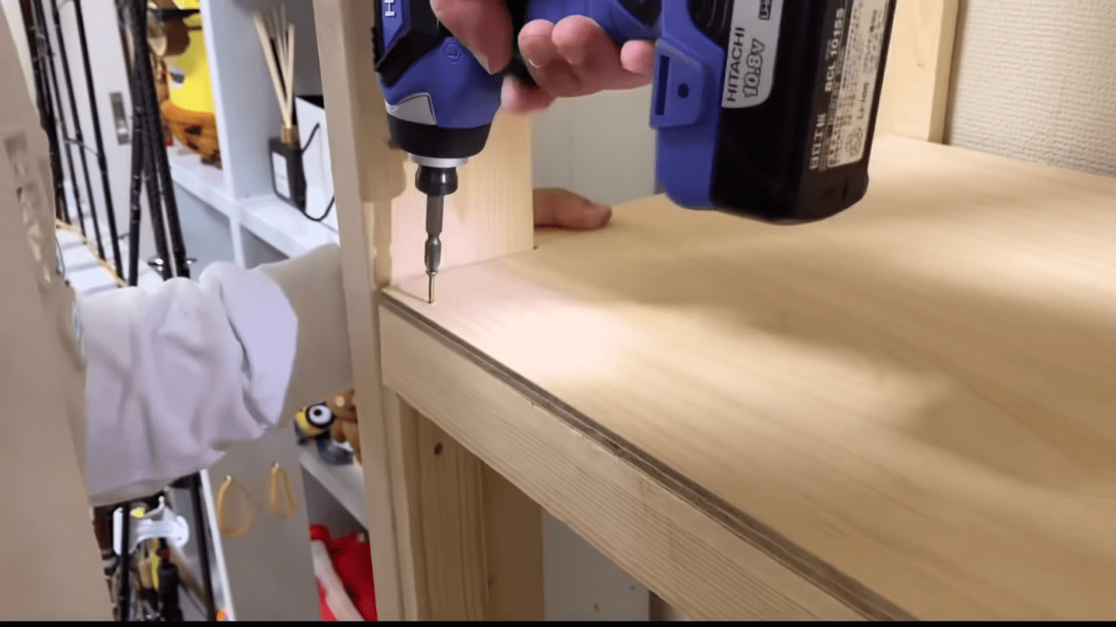 【賃貸OKな収納DIY】ラブリコ1セットで作る頑丈収納スペースの作り方 | 4yuuu