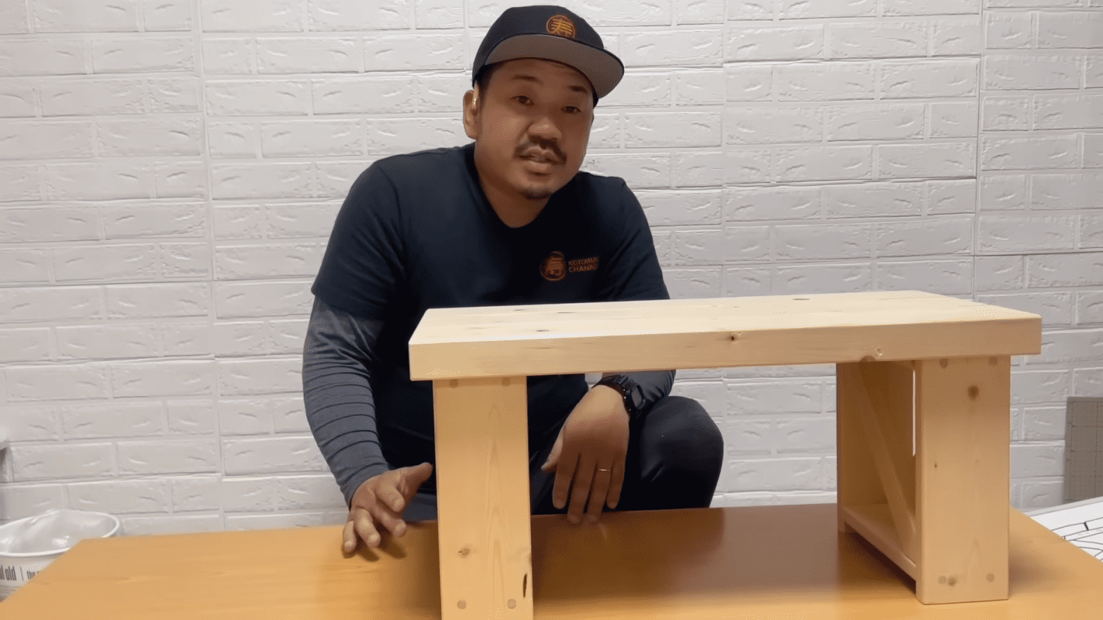 【DIY】職人の技が光る！安価な材料でできる頑丈なベンチ作り | 4yuuu