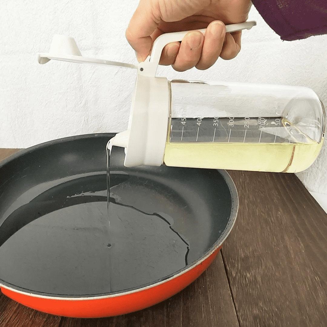 KEYUCAの人気「オイルボトル」が液垂れしないって本当？使用感を本音レビュー【商品レビュー】 | 4yuuu