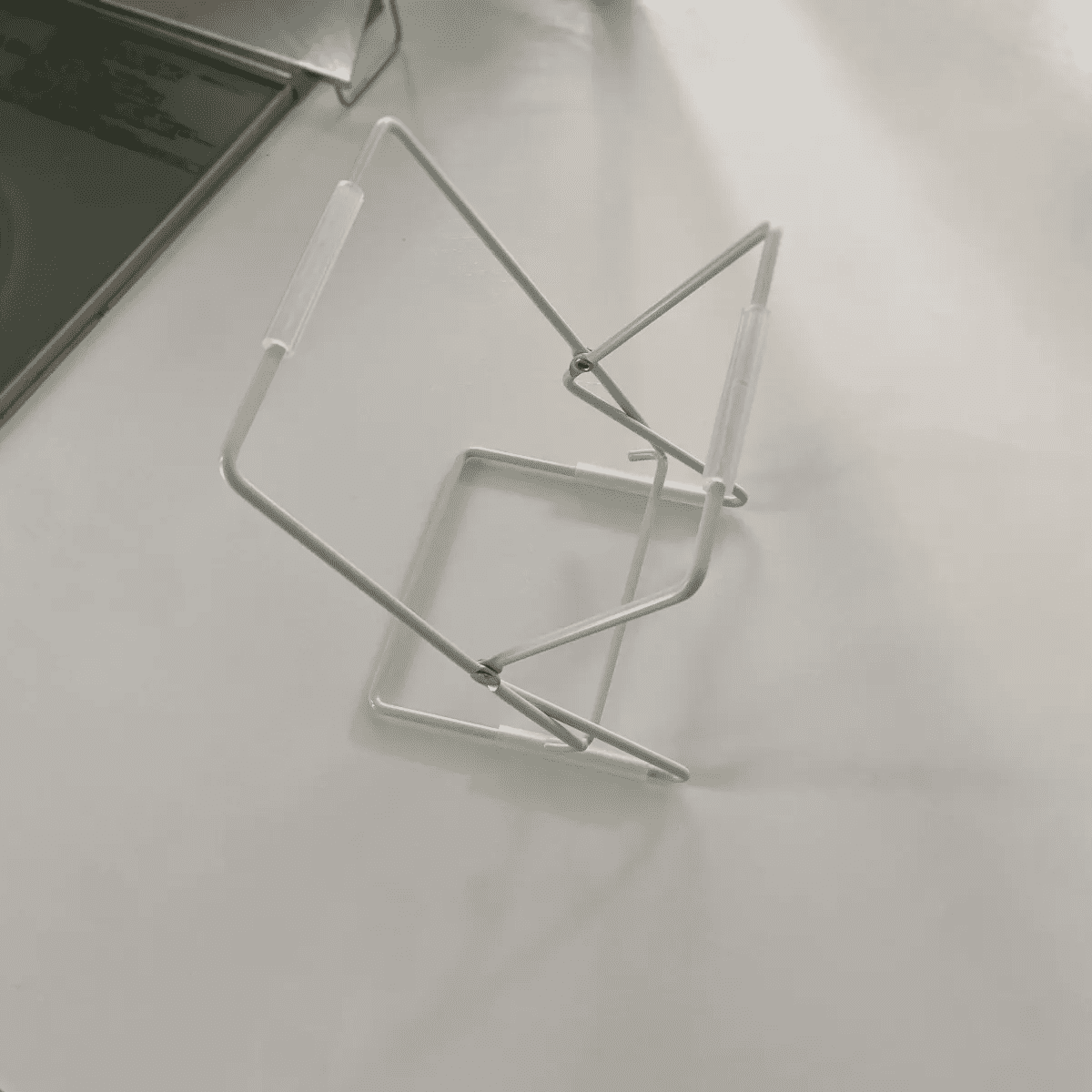 【3COINS】生ゴミ入れに進化形登場！便利なダストホルダーとは | 4yuuu