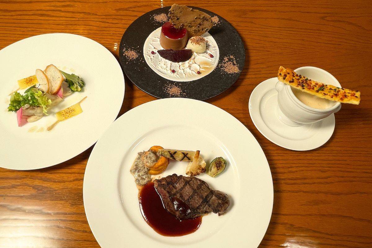 【USJ】クリスマスイベント開催中！期間限定のパークフードに注目 | 4yuuu