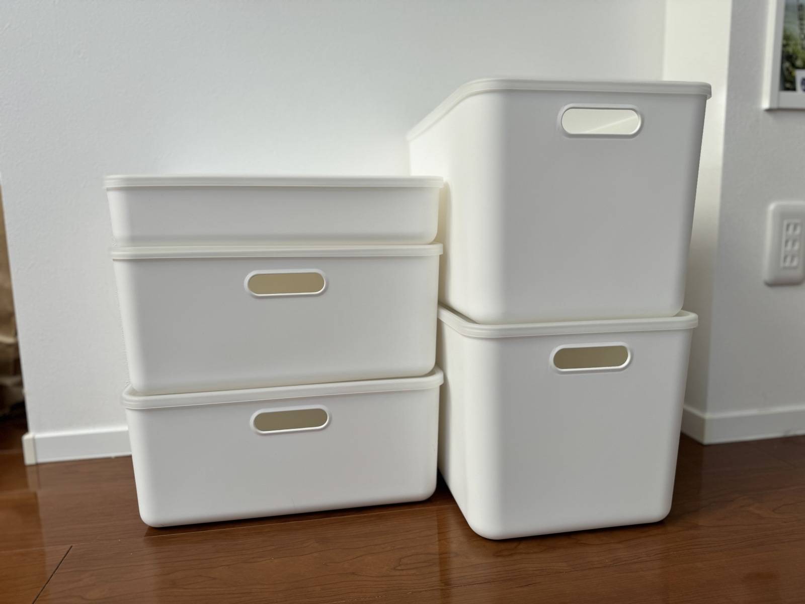 【ダイソー】蓋付きの「R30ボックス」がシンプル収納に最適だった | 4yuuu