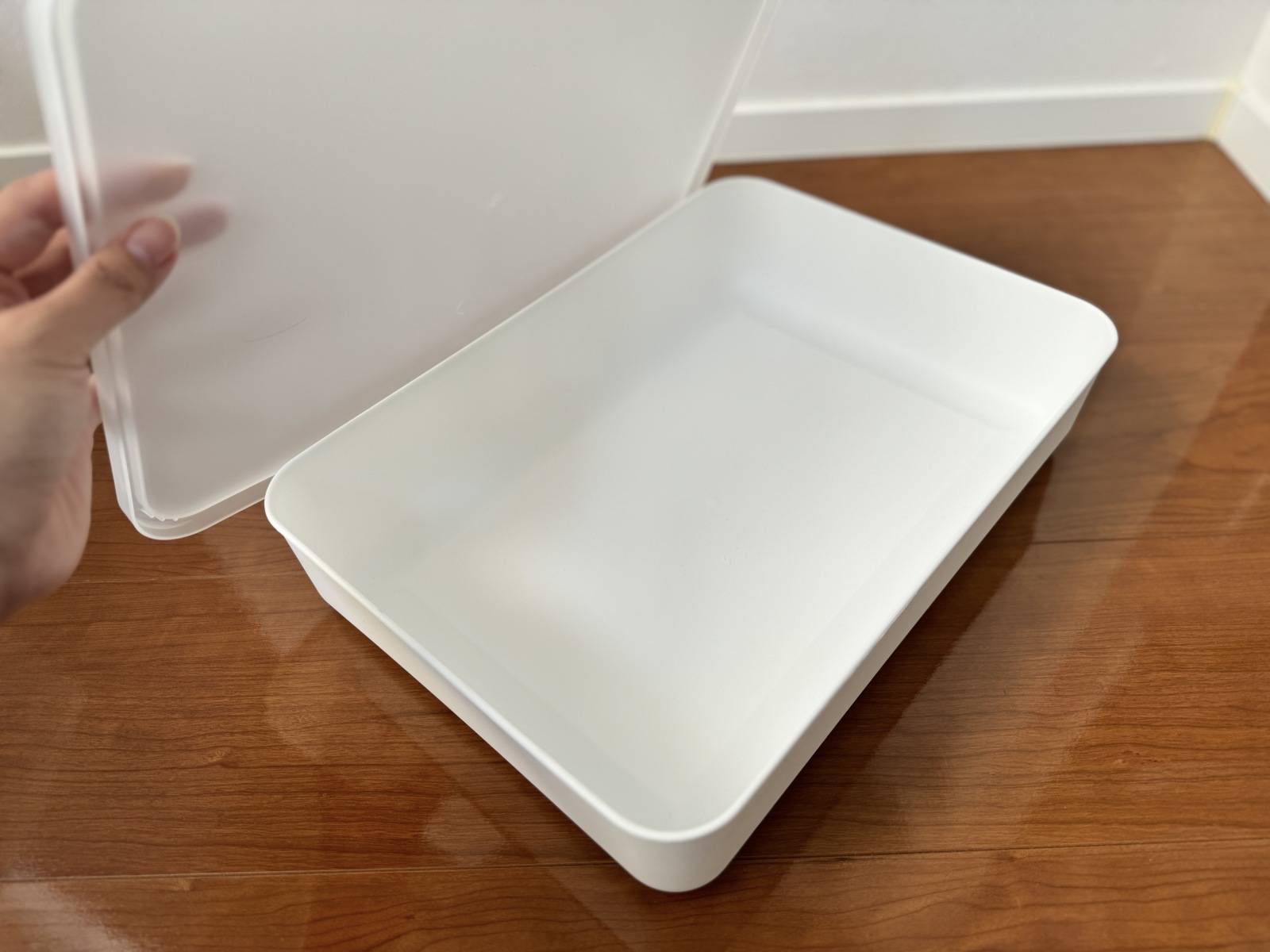 【ダイソー】蓋付きの「R30ボックス」がシンプル収納に最適だった | 4yuuu